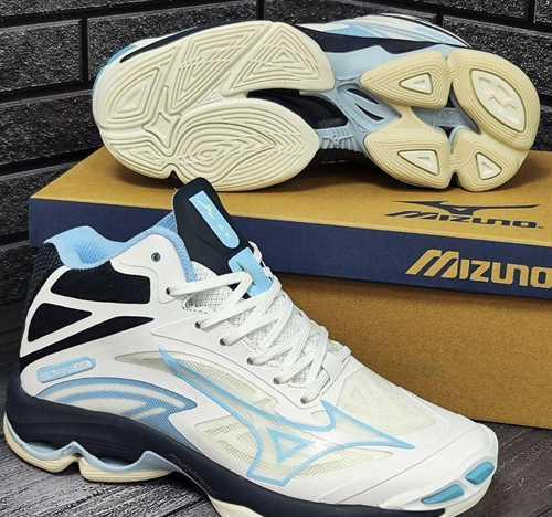 Кроссовки mizuno женские