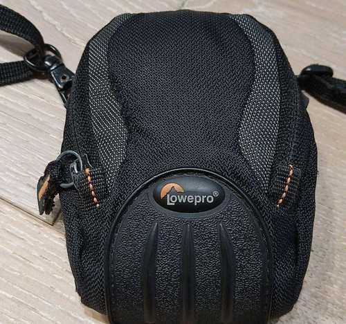 Сумка для фотоаппарата Lowepro