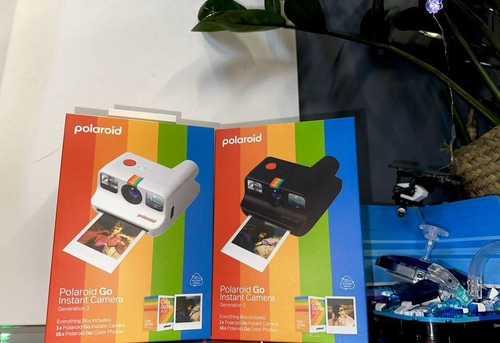 Polaroid GO 2 Everything Box Bundle