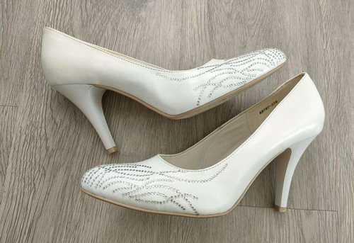 Туфли женские р.37 свадебные вечерние