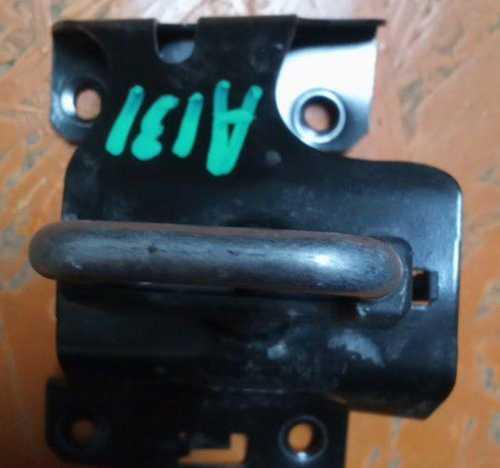 Петля замка капота левая Volvo Xc40 D4204T16 2020
