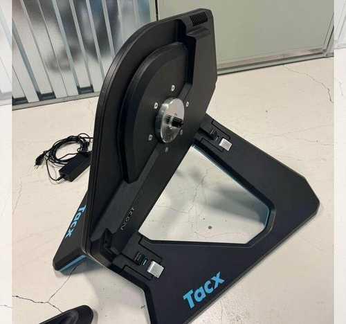 Велотренажер Tacx Neo 2T T2875 SMART