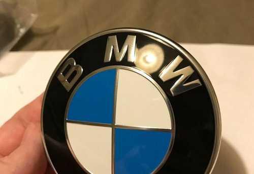 Оригинал эмблема BMW на капот руль багажник