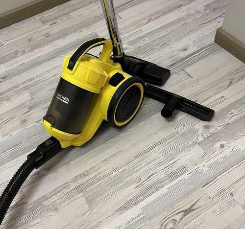 Пылесос karcher VC3