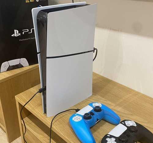 Sony playstation 5   2 джойстика