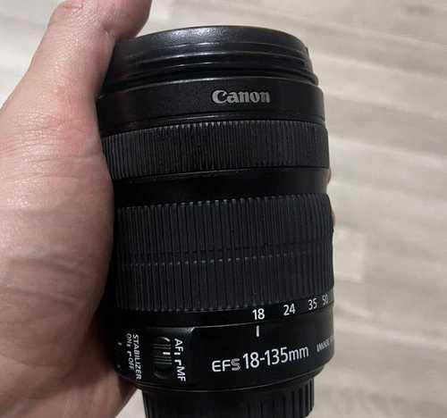 Canon EF-S 18-135mm STM