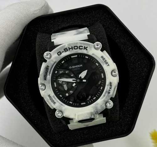 Чaсы Сasio G-shock GA-2200 Белый камуфляж