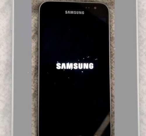 Samsung Galaxy J3 (2016) SM-J320F/DS, 8 ГБ