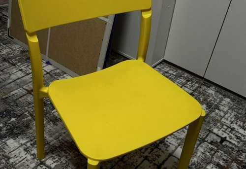 Стул IKEA желтый