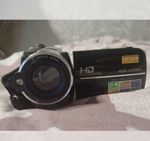 Видеокамера Sony HDR-CX550E