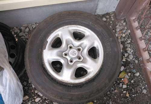Goodyear Assurance 225/70 R16