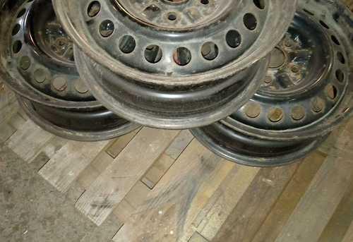 Диски R15 штамповка