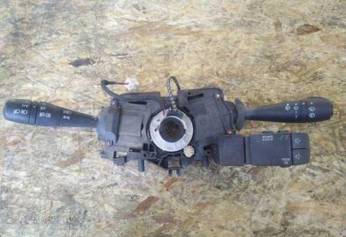 Переключатель подрулевой Renault Duster HSM F4R