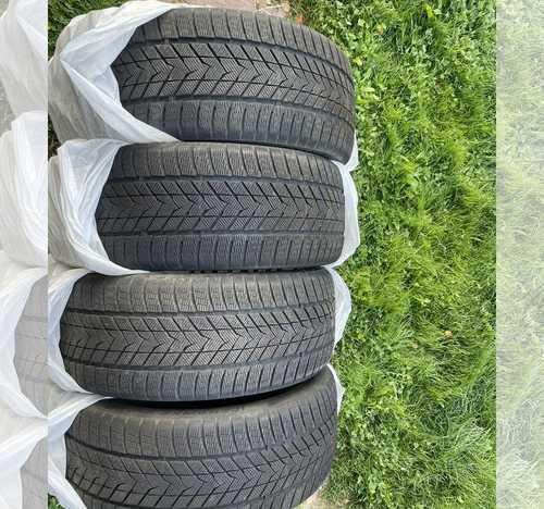 Grenlander IceHawke II 275/40 R22 107H