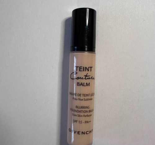 Givenchy Тональное средство Teint Couture Balm