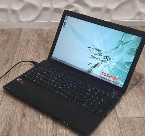 4ядерный Toshiba 15" (2видеокарты/SSD)