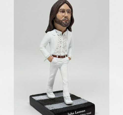 Фигура John Lennon #abbey road 2012 года