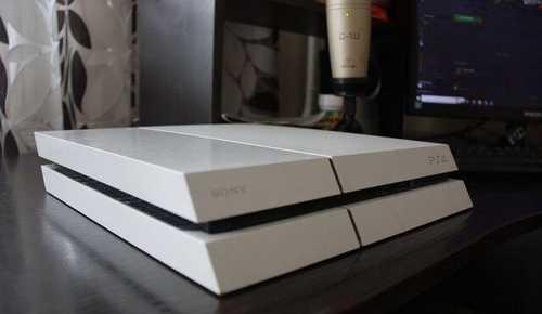 Sony playstation 4 fat + 12 игр