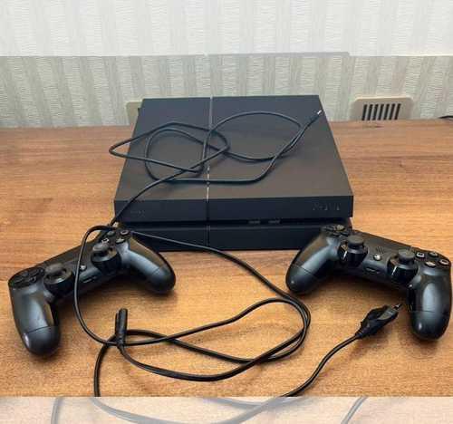 Sony playstation 4   2 джойстика приставка