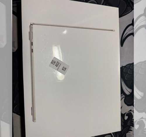 MacBook Air 13 2022 M2