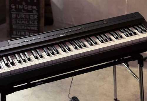 Цифровое пианино Yamaha + Аксессуары