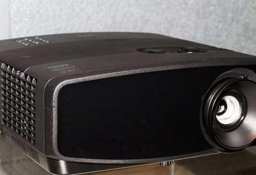 Кино проектор JVC LX-UH1