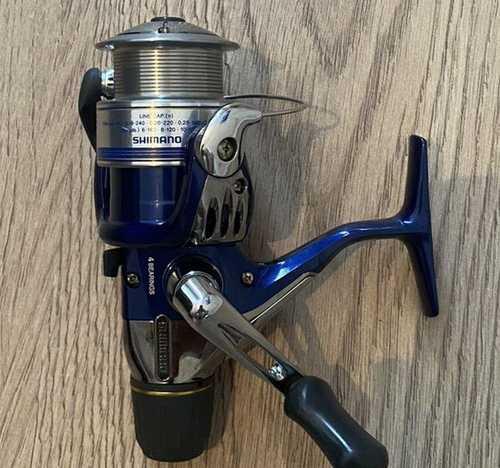 Катушка shimano nexave 3000 + 2 сменные шпули