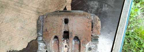 Левый (правый) суппорт Iveco daily 4 2007 года