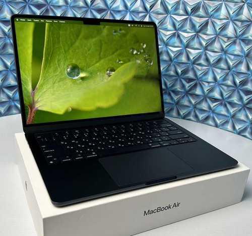 MacBook Pro 13 2022 M2 256Gb Midnight, 150 циклов