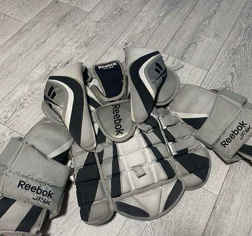 Вратарский нагрудник Reebok