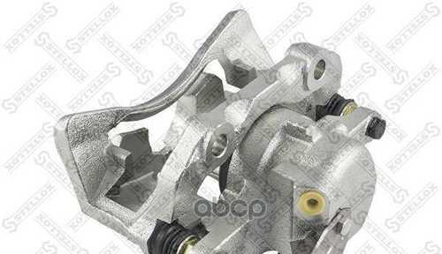 0590298SX 443615124F суппорт тормозной перед