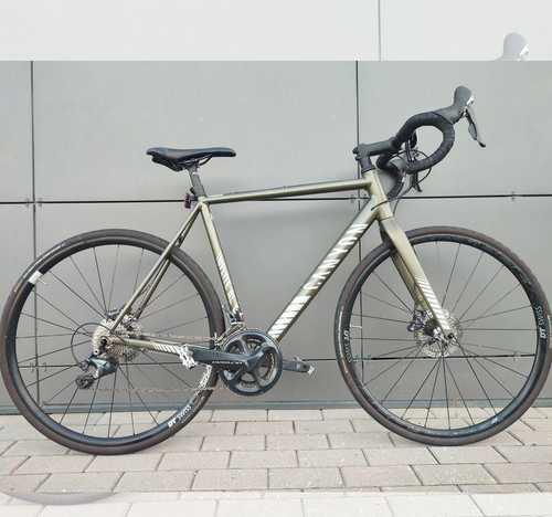 Canyon Inflite AL. Ultegra. DT swiss. 8,95кг