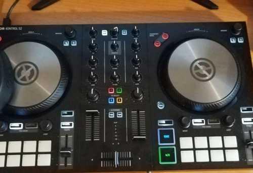 DJ контроллер NI Traktor Kontrol S2 MK3