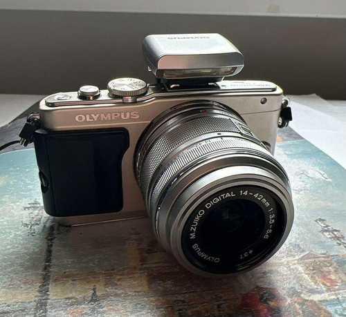 Компактный фотоаппарат olympus PEN lite E-PL6