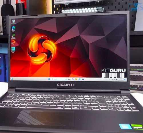 Gigabyte G5 RTX 4060 / i5 12500H / 144 Hz