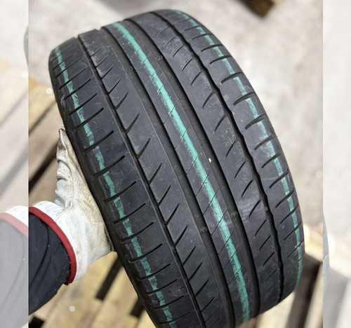 Michelin Primacy HP 275/35 R19 96Y