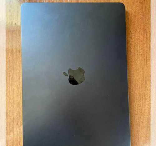 Apple MacBook air 13 2022 m2