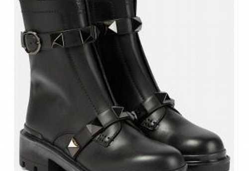 Кожаные армейские ботинки Roman Stud 40 Valentino