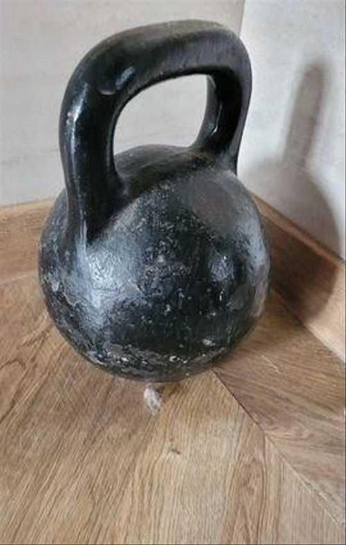 Продам гирю 16 кг