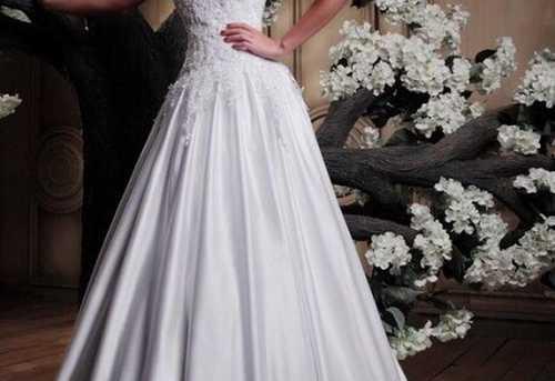 Свадебное платье А-силуэт 42-44 размер (s)