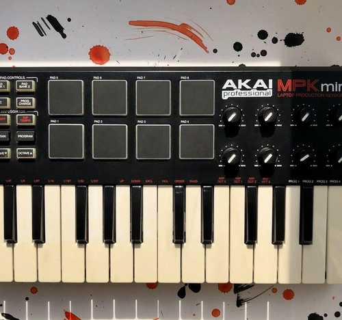 Миди клавиатура Akai mpk mini