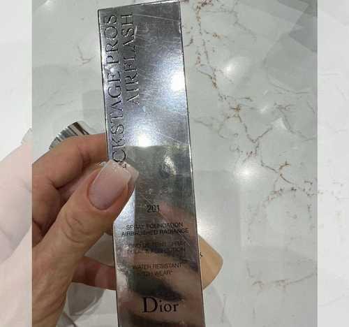 Dior тональный крем, 201