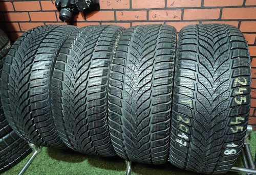 Goodyear UltraGrip Ice 2+ 245/45 R18 100T