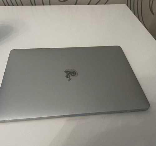 Apple Macbook Pro 13 2017 i5 8gb