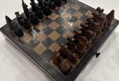 Шахматы ручной работы из черного дерева