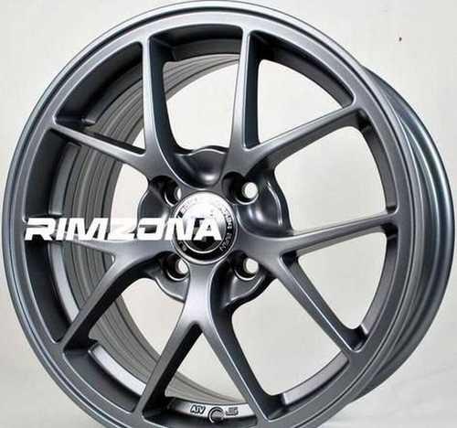 Литые диски HRE R15 4x100 ave. Примерка