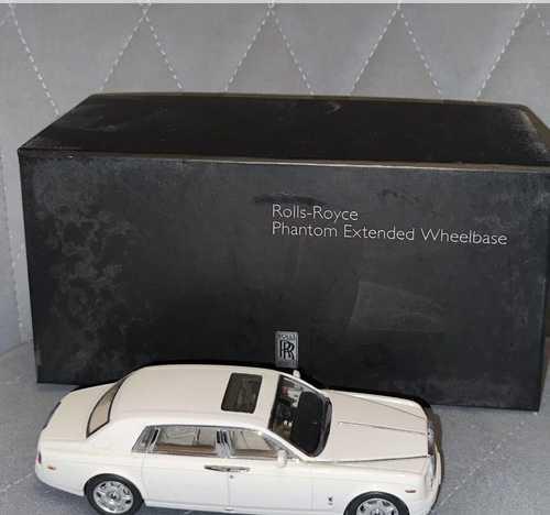 Модель автомобиля Rolls-Royce Phantom 1:43