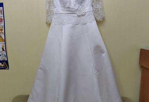 Свадебное платье р. 48-50