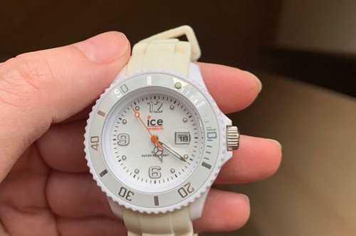 Часы ice watch белые