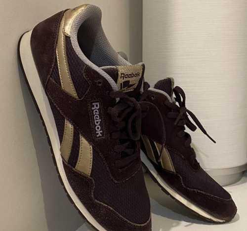 Кроссовки женские reebok замша 39 размер